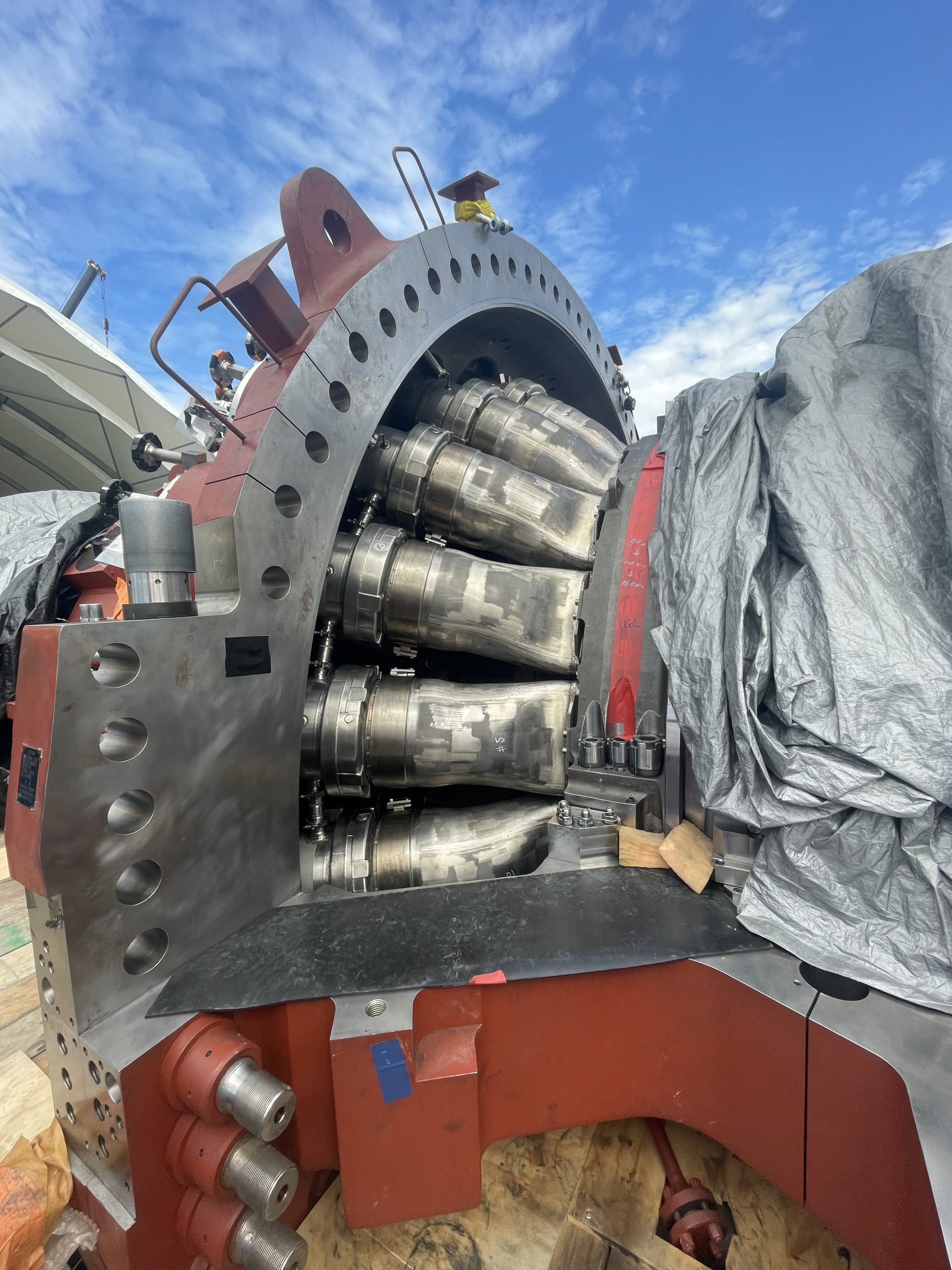 Combustor Installation - Snowy Hydro